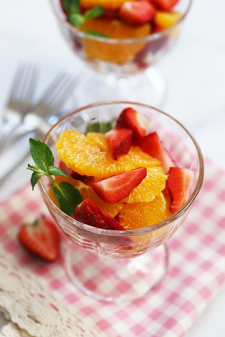 Simple and Easy Strawberry and Orange Salad Recipe