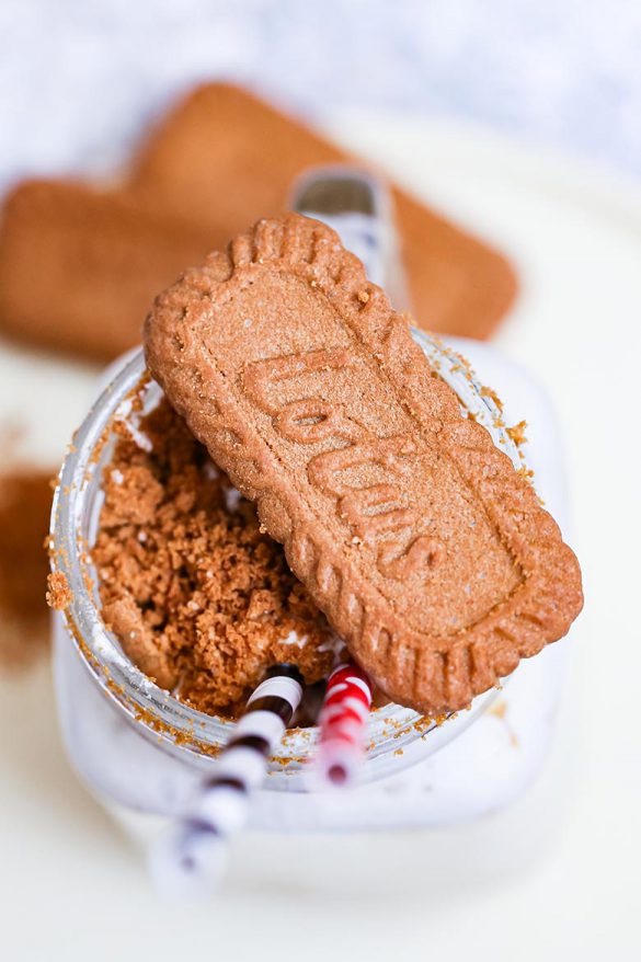 Homemade Lotus Biscoff Milkshake Recipe
