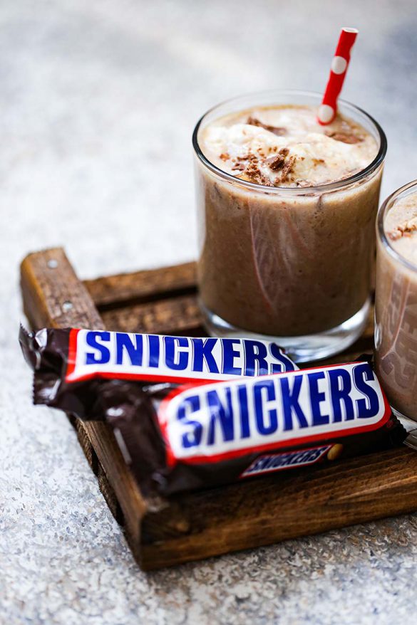 Snickers Milkshake Recipe