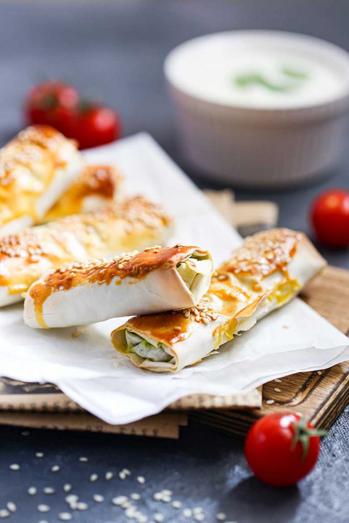 Spinach and Feta Rolls Recipe (Turkish Borek)