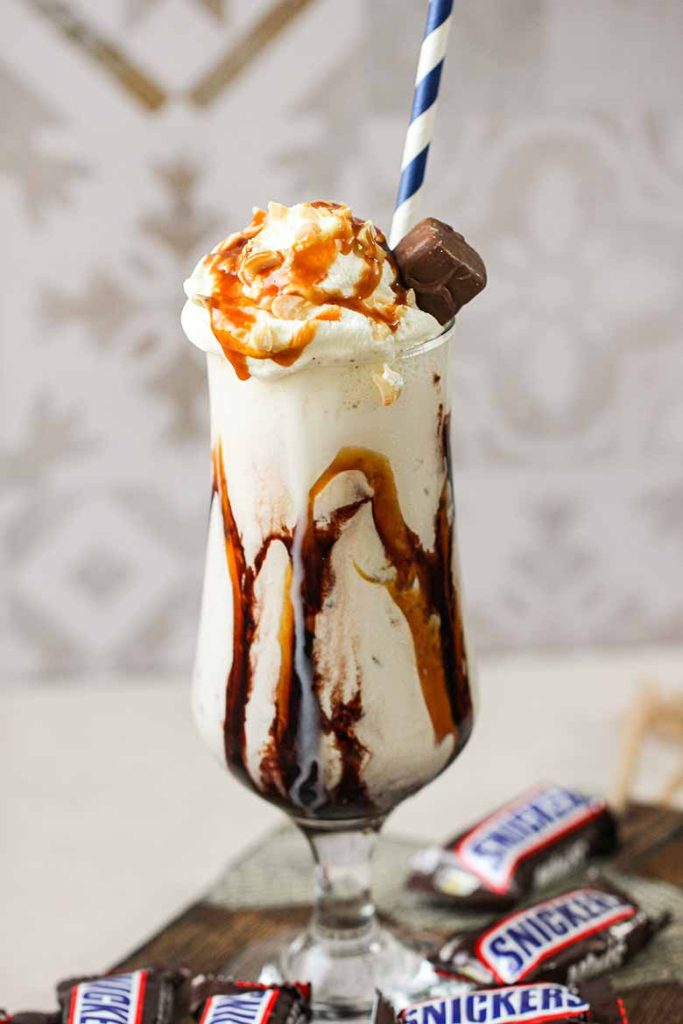 Snickers Milkshake Recipe
