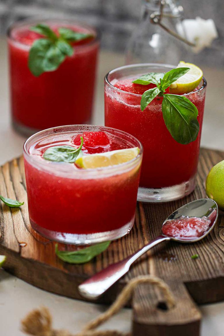 Watermelon Mocktail With Sprite