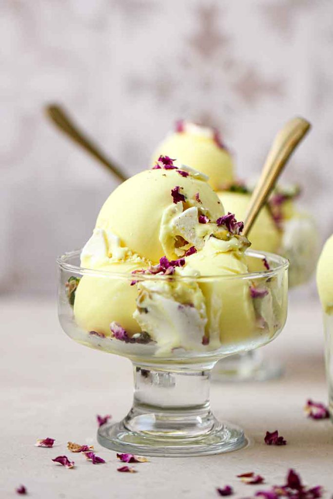 Bastani Sonnati Recipe (Persian Saffron Ice Cream)