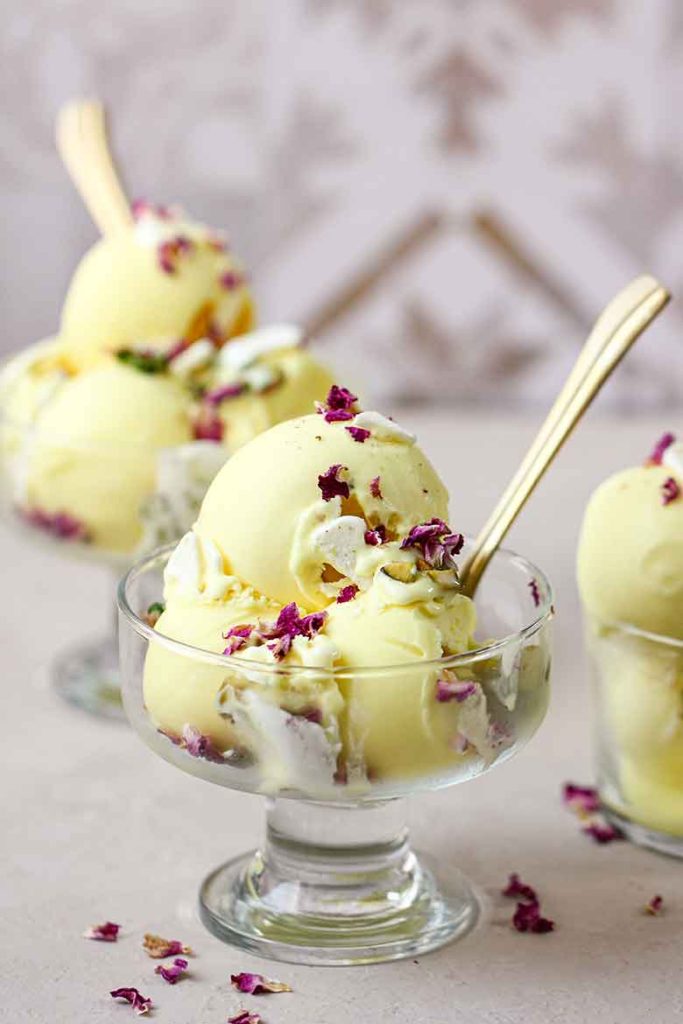 Bastani Sonnati Recipe (Persian Saffron Ice Cream)