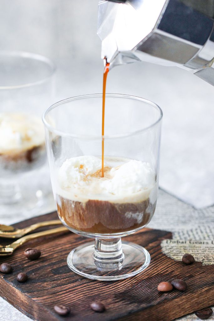 Best Affogato Recipe (Italian Ice Cream and Coffee)