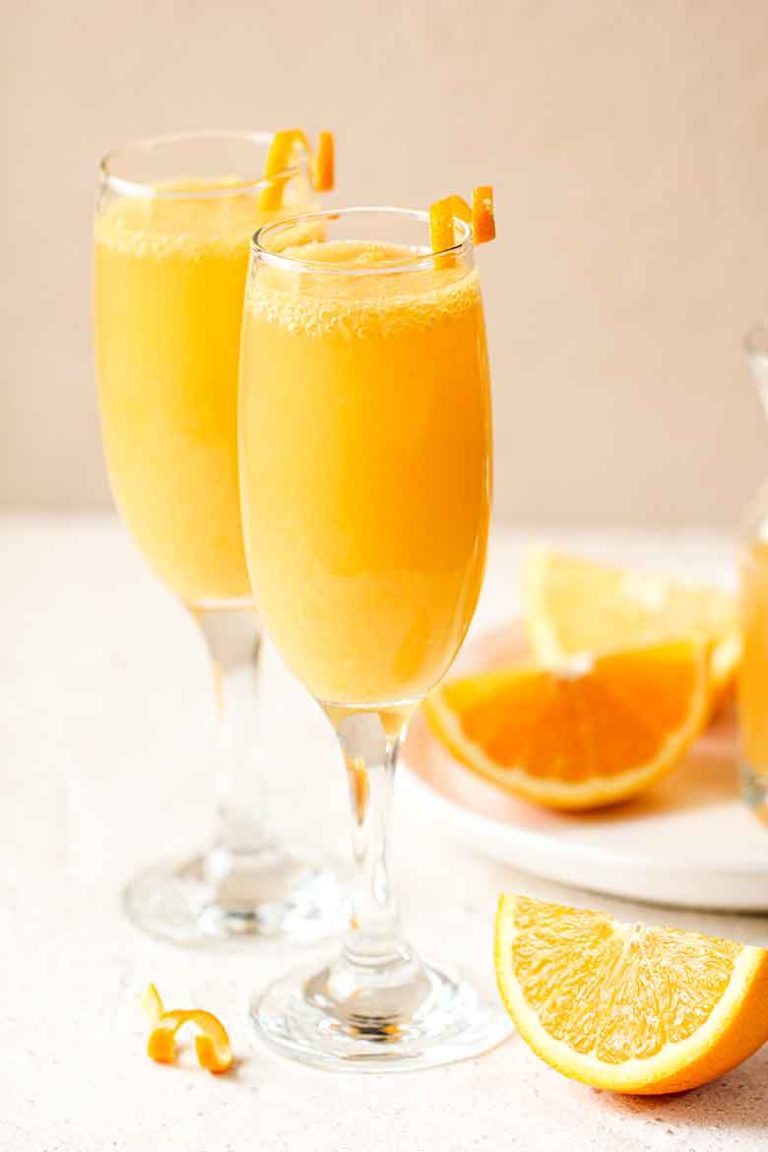 Non-alcoholic Mimosa Mocktail