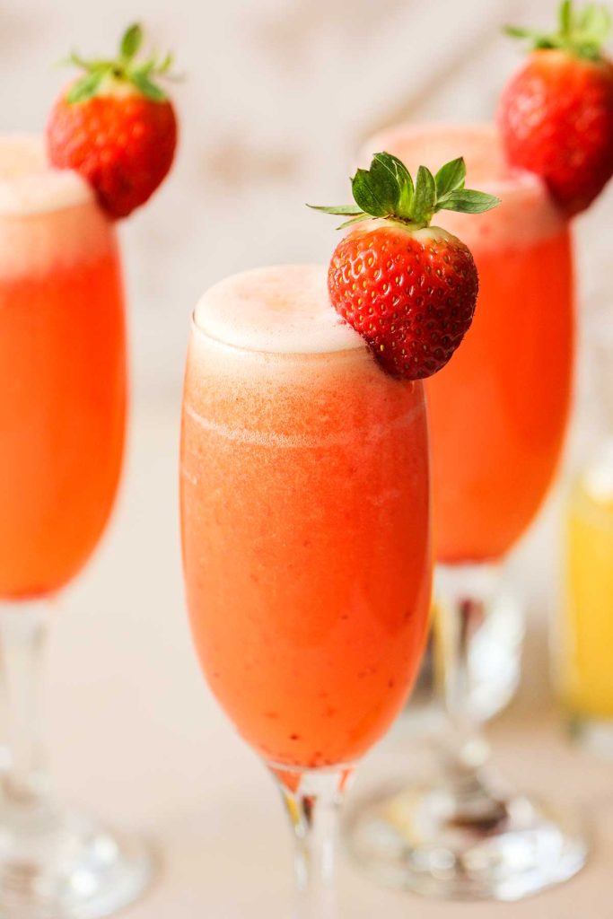 Non-alcoholic Strawberry Mimosa Mocktail