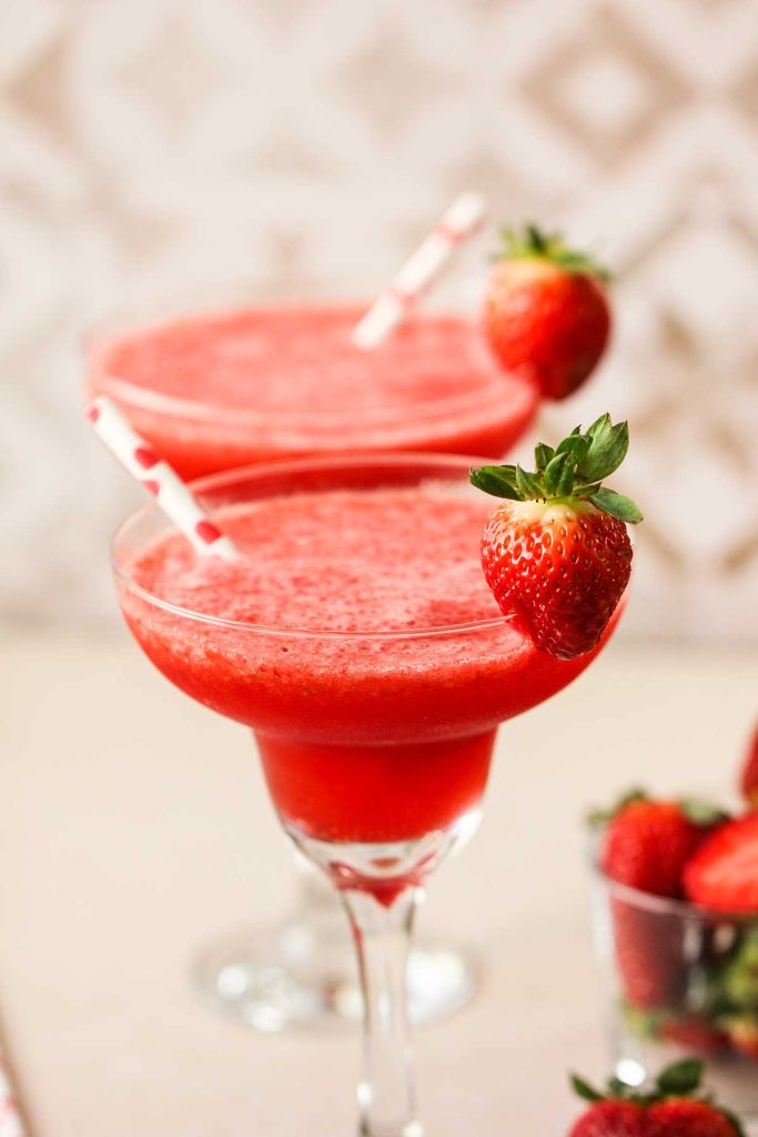 Virgin Strawberry Daiquiri With Sprite